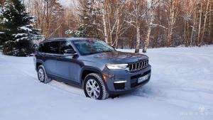 Pelēks Jeep Grand Cherokee 2021 Akmenė, ar dzinēja tilpumu 3.60 L un nobraukumu 116 tūkst. km par 33000 €, foto 3 vietnē AUTOMOTO.COM.LV