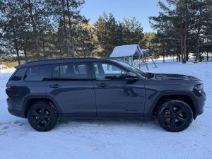 Grey Jeep Grand Cherokee 2021 in Silale, with an engine capacity of 3.60 L and mileage of 91 thousand km for 29900 €, photo 9 on AUTOMOTO.COM.LV