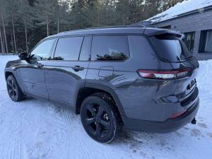 Grey Jeep Grand Cherokee 2021 in Silale, with an engine capacity of 3.60 L and mileage of 91 thousand km for 29900 €, photo 11 on AUTOMOTO.COM.LV