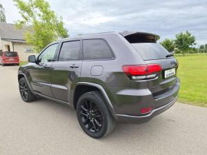 Pelēks Jeep Grand Cherokee 2021 Šauļi, ar dzinēja tilpumu 3.60 L un nobraukumu 98 tūkst. km par 21500 €, foto 8 vietnē AUTOMOTO.COM.LV