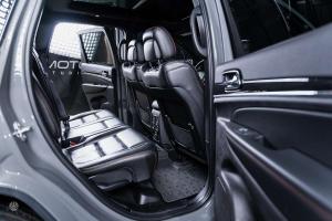 Grey Jeep Grand Cherokee 2021 in Vilnius, with an engine capacity of 5.65 L and mileage of 74 thousand km for 25900 €, photo 31 on AUTOMOTO.COM.LV