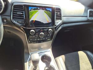 Pelēks Jeep Grand Cherokee 2021 Šauļi, ar dzinēja tilpumu 3.60 L un nobraukumu 99 tūkst. km par 21400 €, foto 14 vietnē AUTOMOTO.COM.LV