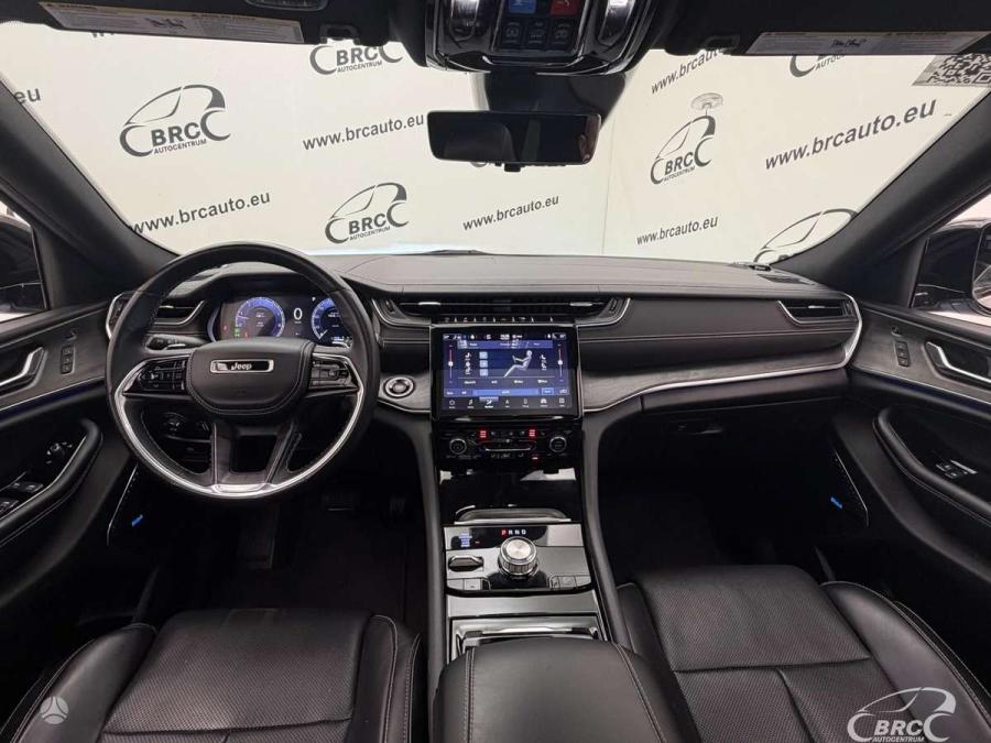 Pelēks Jeep Grand Cherokee 2021 Viļņa, ar dzinēja tilpumu 3.60 L un nobraukumu 49 tūkst. km par 37500 €, foto 5 vietnē AUTOMOTO.COM.LV