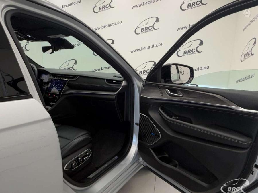 Pelēks Jeep Grand Cherokee 2021 Viļņa, ar dzinēja tilpumu 3.60 L un nobraukumu 49 tūkst. km par 37500 €, foto 11 vietnē AUTOMOTO.COM.LV