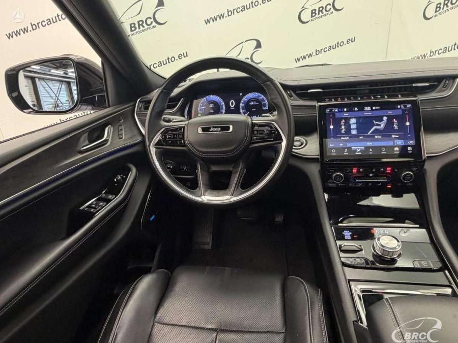 Pelēks Jeep Grand Cherokee 2021 Viļņa, ar dzinēja tilpumu 3.60 L un nobraukumu 49 tūkst. km par 37500 €, foto 21 vietnē AUTOMOTO.COM.LV
