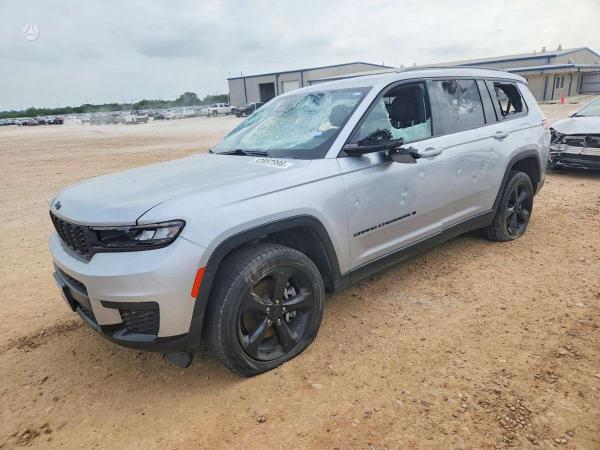 Pelēks Jeep Grand Cherokee 2021 Viļņa, ar dzinēja tilpumu 3.60 L un nobraukumu 164 tūkst. km par 12950 €, foto 5 vietnē AUTOMOTO.COM.LV
