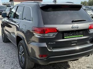 Pelēks Jeep Grand Cherokee 2021 Kretinga, ar dzinēja tilpumu 3.60 L un nobraukumu 83 tūkst. km par 19999 €, foto 8 vietnē AUTOMOTO.COM.LV