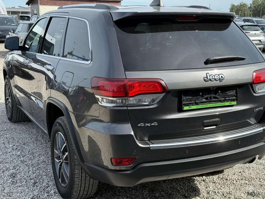Pelēks Jeep Grand Cherokee 2021 Kretinga, ar dzinēja tilpumu 3.60 L un nobraukumu 83 tūkst. km par 19999 €, foto 8 vietnē AUTOMOTO.COM.LV