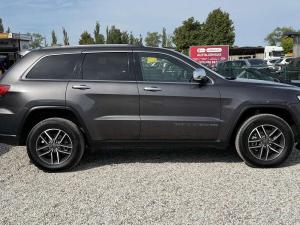 Pelēks Jeep Grand Cherokee 2021 Kretinga, ar dzinēja tilpumu 3.60 L un nobraukumu 83 tūkst. km par 19999 €, foto 11 vietnē AUTOMOTO.COM.LV
