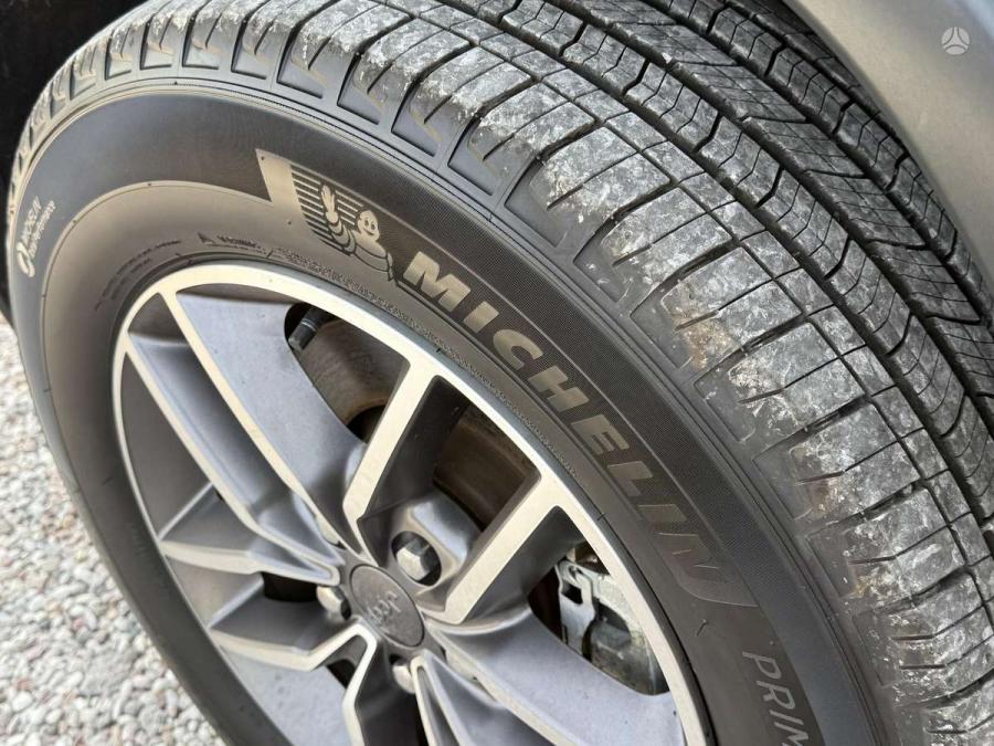 Pelēks Jeep Grand Cherokee 2021 Kretinga, ar dzinēja tilpumu 3.60 L un nobraukumu 83 tūkst. km par 19999 €, foto 14 vietnē AUTOMOTO.COM.LV