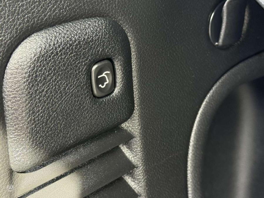 Pelēks Jeep Grand Cherokee 2021 Kretinga, ar dzinēja tilpumu 3.60 L un nobraukumu 83 tūkst. km par 19999 €, foto 35 vietnē AUTOMOTO.COM.LV