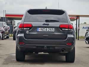 Grey Jeep Grand Cherokee 2021 in Vilnius, with an engine capacity of 3.60 L and mileage of 69 thousand km for 24000 €, photo 8 on AUTOMOTO.COM.LV