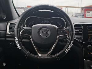 Grey Jeep Grand Cherokee 2021 in Vilnius, with an engine capacity of 3.60 L and mileage of 69 thousand km for 24000 €, photo 11 on AUTOMOTO.COM.LV