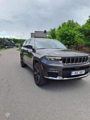 Pelēks Jeep Grand Cherokee 2021 Viļņa, ar dzinēja tilpumu 3.60 L un nobraukumu 90 tūkst. km par 30800 €, foto 6 vietnē AUTOMOTO.COM.LV