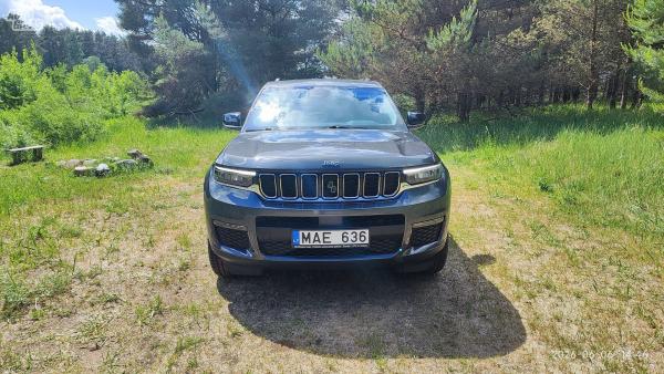 Pelēks Jeep Grand Cherokee 2021 Akmenė, ar dzinēja tilpumu 3.60 L un nobraukumu 128 tūkst. km par 30500 €, foto 3 vietnē AUTOMOTO.COM.LV