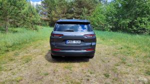 Pelēks Jeep Grand Cherokee 2021 Akmenė, ar dzinēja tilpumu 3.60 L un nobraukumu 128 tūkst. km par 30500 €, foto 6 vietnē AUTOMOTO.COM.LV