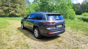 Pelēks Jeep Grand Cherokee 2021 Akmenė, ar dzinēja tilpumu 3.60 L un nobraukumu 128 tūkst. km par 30500 €, foto 7 vietnē AUTOMOTO.COM.LV