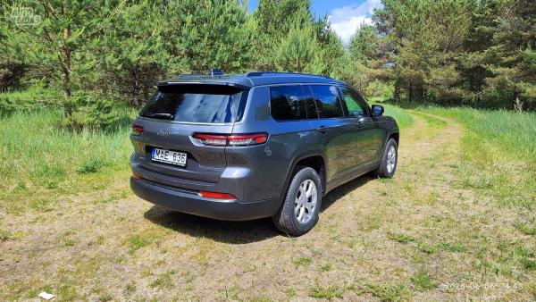 Pelēks Jeep Grand Cherokee 2021 Akmenė, ar dzinēja tilpumu 3.60 L un nobraukumu 128 tūkst. km par 30500 €, foto 8 vietnē AUTOMOTO.COM.LV