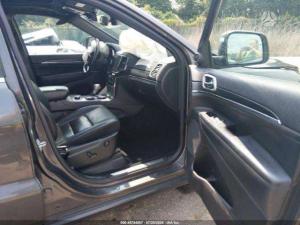 Grey Jeep Grand Cherokee 2021 in Klaipeda, with an engine capacity of 3.60 L and mileage of 119 thousand km for 9000 €, photo 10 on AUTOMOTO.COM.LV