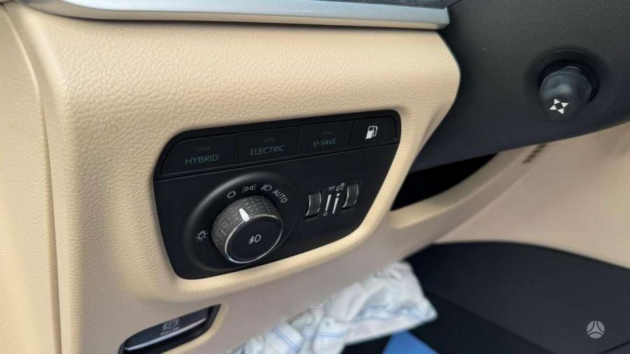 Pelēks Jeep Grand Cherokee 2022 Ukmergė, ar dzinēja tilpumu 2.00 L un nobraukumu 67 tūkst. km par 18499 €, foto 18 vietnē AUTOMOTO.COM.LV