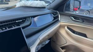 Pelēks Jeep Grand Cherokee 2022 Ukmergė, ar dzinēja tilpumu 2.00 L un nobraukumu 67 tūkst. km par 18499 €, foto 20 vietnē AUTOMOTO.COM.LV