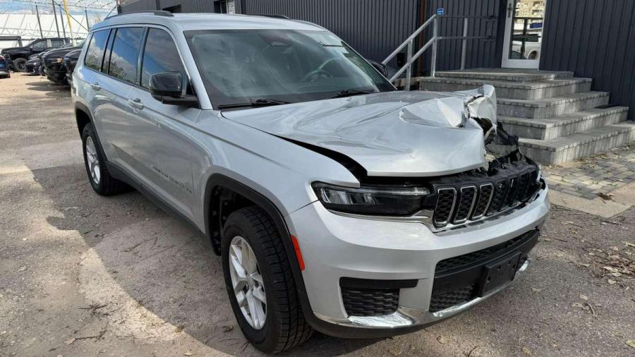Pelēks Jeep Grand Cherokee 2022 Ukmergė, ar dzinēja tilpumu 3.60 L un nobraukumu 50 tūkst. km par 16999 €, foto 6 vietnē AUTOMOTO.COM.LV