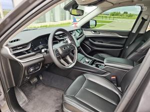 Pelēks Jeep Grand Cherokee 2023 Šauļi, ar dzinēja tilpumu 2.00 L un nobraukumu 91 tūkst. km par 27700 €, foto 13 vietnē AUTOMOTO.COM.LV