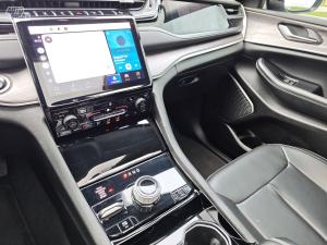 Pelēks Jeep Grand Cherokee 2023 Šauļi, ar dzinēja tilpumu 2.00 L un nobraukumu 91 tūkst. km par 27700 €, foto 20 vietnē AUTOMOTO.COM.LV