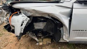 Pelēks Jeep Grand Cherokee 2023 Ukmergė, ar dzinēja tilpumu 3.60 L un nobraukumu 57 tūkst. km par 13999 €, foto 6 vietnē AUTOMOTO.COM.LV