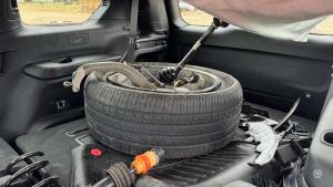 Pelēks Jeep Grand Cherokee 2023 Ukmergė, ar dzinēja tilpumu 3.60 L un nobraukumu 57 tūkst. km par 13999 €, foto 13 vietnē AUTOMOTO.COM.LV
