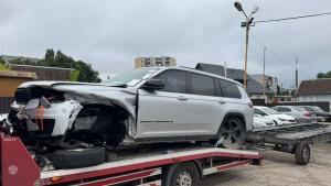 Pelēks Jeep Grand Cherokee 2023 Ukmergė, ar dzinēja tilpumu 3.60 L un nobraukumu 57 tūkst. km par 13999 €, foto 16 vietnē AUTOMOTO.COM.LV