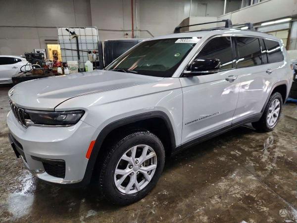 Grey Jeep Grand Cherokee 2021 in Kaunas, with an engine capacity of 3.60 L and mileage of 128 thousand km for 17080 €, photo 1 on AUTOMOTO.COM.LV