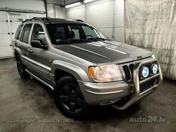 Grey Jeep Grand Cherokee 2000 in Viljandi, with an engine capacity of 0.00 L and mileage of 220 thousand km for 6390 €, photo 10 on AUTOMOTO.COM.LV