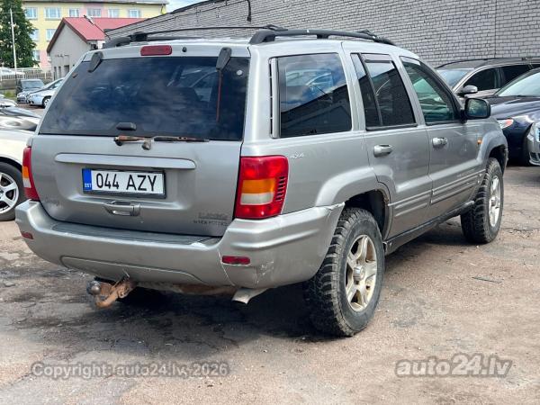 Grey Jeep Grand Cherokee 2000 in Narva, with an engine capacity of 3.10 L and mileage of 0 thousand km for 999 €, photo 4 on AUTOMOTO.COM.LV