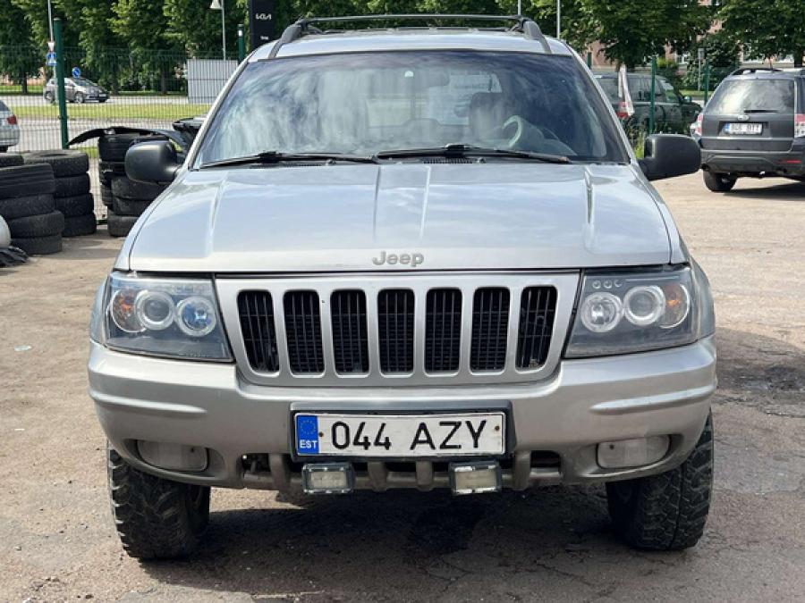 Pelēks Jeep Grand Cherokee 2000 Narva, ar dzinēja tilpumu 3.10 L un nobraukumu 308 tūkst. km par 999 €, foto 3 vietnē AUTOMOTO.COM.LV