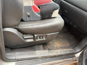 Pelēks Jeep Grand Cherokee 2002 Elva, ar dzinēja tilpumu 2.70 L un nobraukumu 390 tūkst. km par 4575 €, foto 11 vietnē AUTOMOTO.COM.LV