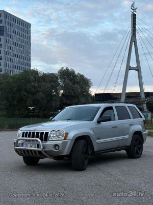 Pelēks Jeep Grand Cherokee 2007 Tartu, ar dzinēja tilpumu 5.70 L un nobraukumu 230 tūkst. km par 3900 €, foto 4 vietnē AUTOMOTO.COM.LV