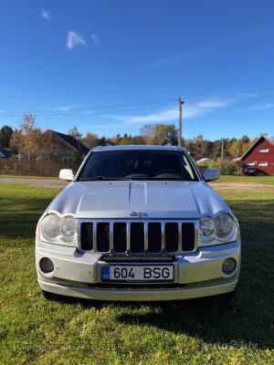 Pelēks Jeep Grand Cherokee 2007 Tallina, ar dzinēja tilpumu 3.00 L un nobraukumu 300 tūkst. km par 4200 €, foto 3 vietnē AUTOMOTO.COM.LV