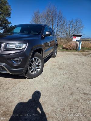 Серый Джип Гранд Чероки 2017 в Таллин, объемом двигателя 3.00 л и пробегом 159 тыс. км за 19900 €, фото 5 на AUTOMOTO.COM.LV