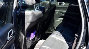 Серый Джип Гранд Чероки 2018 в Таллин, объемом двигателя 6.20 л и пробегом 130 тыс. км за 79000 €, фото 8 на AUTOMOTO.COM.LV