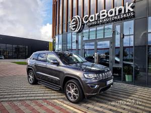 Grey Jeep Grand Cherokee 2019 in Tallinn, with an engine capacity of 3.00 L and mileage of 161 thousand km for 26500 €, photo 1 on AUTOMOTO.COM.LV
