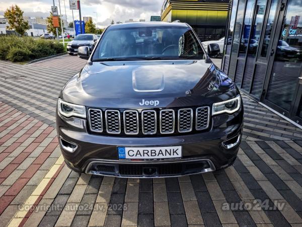 Jeep Grand Cherokee 2019 Tallina vietnē Pelēks Jeep Grand Cherokee 2019 Tallina, ar dzinēja tilpumu 3.00 L un nobraukumu 161 tūkst. km par 26500 €, foto 4 vietnē AUTOMOTO.COM.LV
