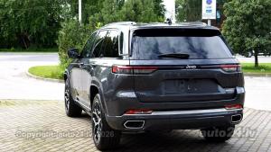 Grey Jeep Grand Cherokee 2026 in Tallinn, with an engine capacity of 2.00 L and mileage of 0 thousand km for 74400 €, photo 6 on AUTOMOTO.COM.LV