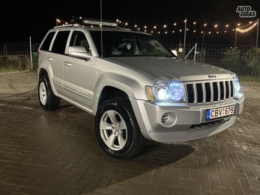 Jeep Grand Cherokee 2006 Širvintos, ar dzinēja tilpumu 3.70 L un nobraukumu 321 tūkst. km par 3450 €, foto 3 vietnē AUTOMOTO.COM.LV