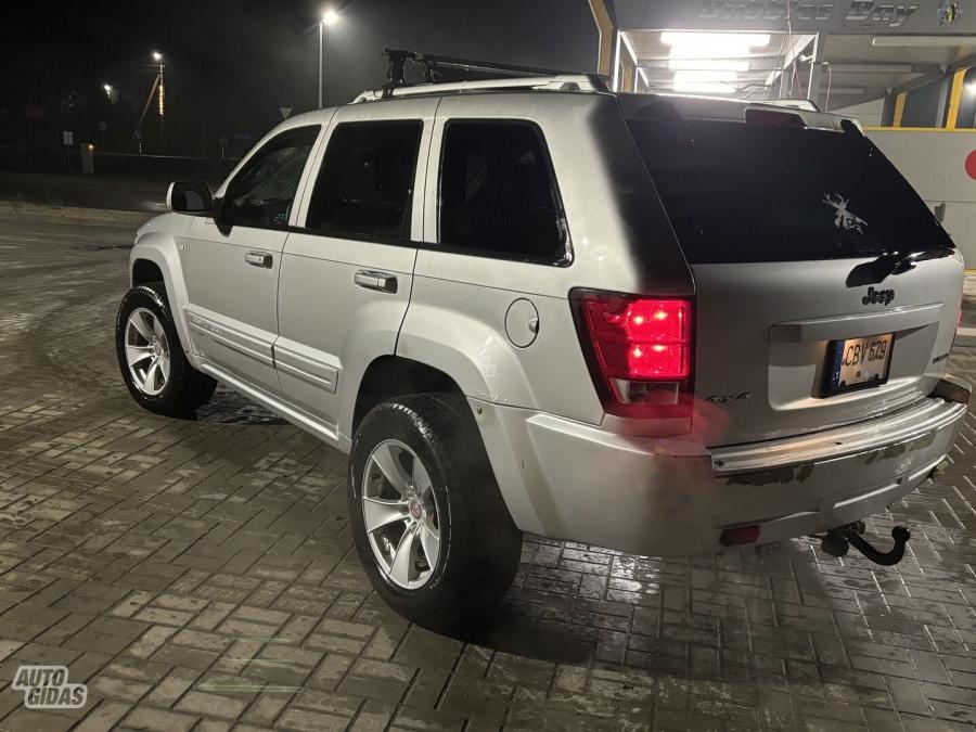 Jeep Grand Cherokee 2006 Širvintos, ar dzinēja tilpumu 3.70 L un nobraukumu 321 tūkst. km par 3450 €, foto 4 vietnē AUTOMOTO.COM.LV