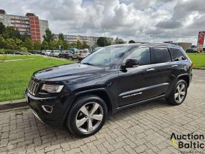Jeep Grand Cherokee 2016 in Klaipeda, with an engine capacity of 2.99 L and mileage of 253 thousand km for 8000 €, photo 6 on AUTOMOTO.COM.LV