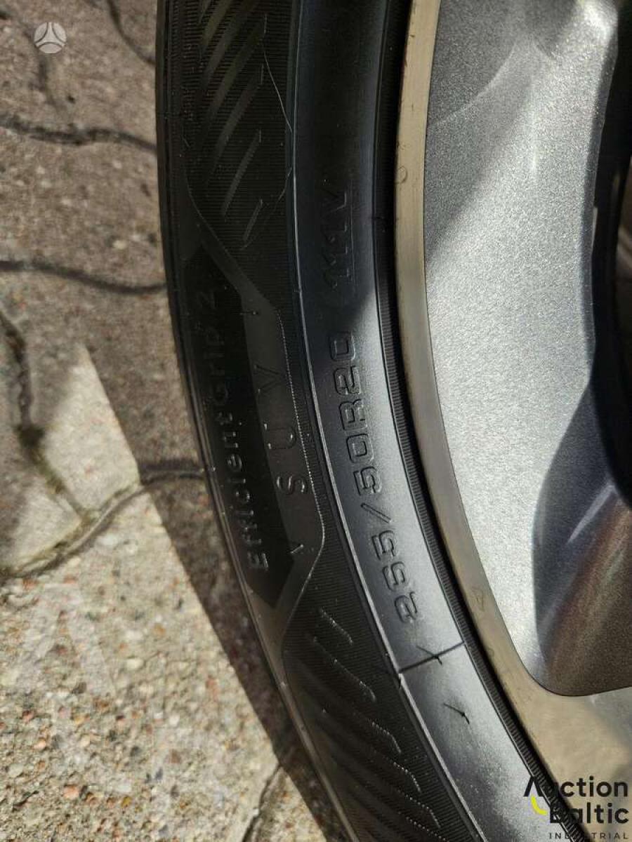Jeep Grand Cherokee 2016 in Klaipeda, with an engine capacity of 2.99 L and mileage of 253 thousand km for 8000 €, photo 33 on AUTOMOTO.COM.LV