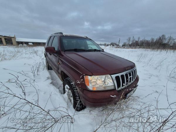 Sarkans Jeep Grand Cherokee 2000 Mustvē, ar dzinēja tilpumu 3.10 L un nobraukumu 0 tūkst. km par 1499 €, foto 1 vietnē AUTOMOTO.COM.LV