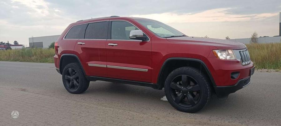 Sarkans Jeep Grand Cherokee 2011 Kauņa, ar dzinēja tilpumu 5.70 L un nobraukumu 250 tūkst. km par 10200 €, foto 4 vietnē AUTOMOTO.COM.LV