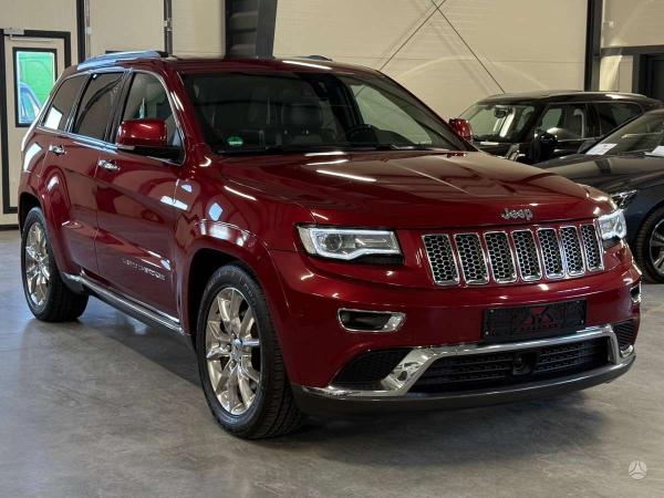 Sarkans Jeep Grand Cherokee 2014 Marijampole, ar dzinēja tilpumu 2.99 L un nobraukumu 197 tūkst. km par 15350 €, foto 2 vietnē AUTOMOTO.COM.LV